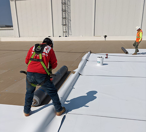 Hiring Now: Commercial Roofing Jobs & Career Opportunities | Roofed ...